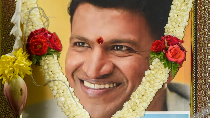 Superstar Puneeth Rajkumar's eye donation brings light to 4 people in ...