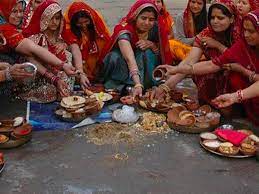 Why eat stale food on Basoda? Know the religious beliefs related to it