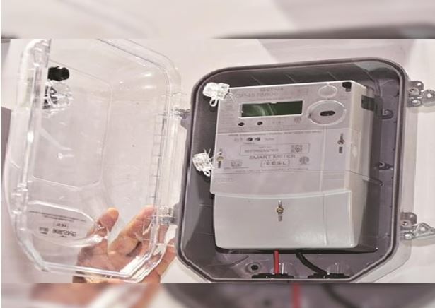 Smart pre-paid electricity meters will be installed in government ...