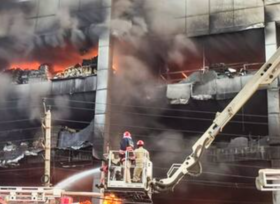 Due to heat wave, fire is breaking out at 9 places in Delhi every hour