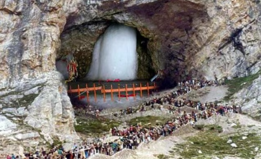 How did Muslim shepherd Buta Malik discover the Amarnath cave? Gold ...